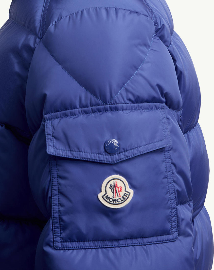 Moncler Jacka – Köp vinterjackor & dunjackor från Moncler | NK